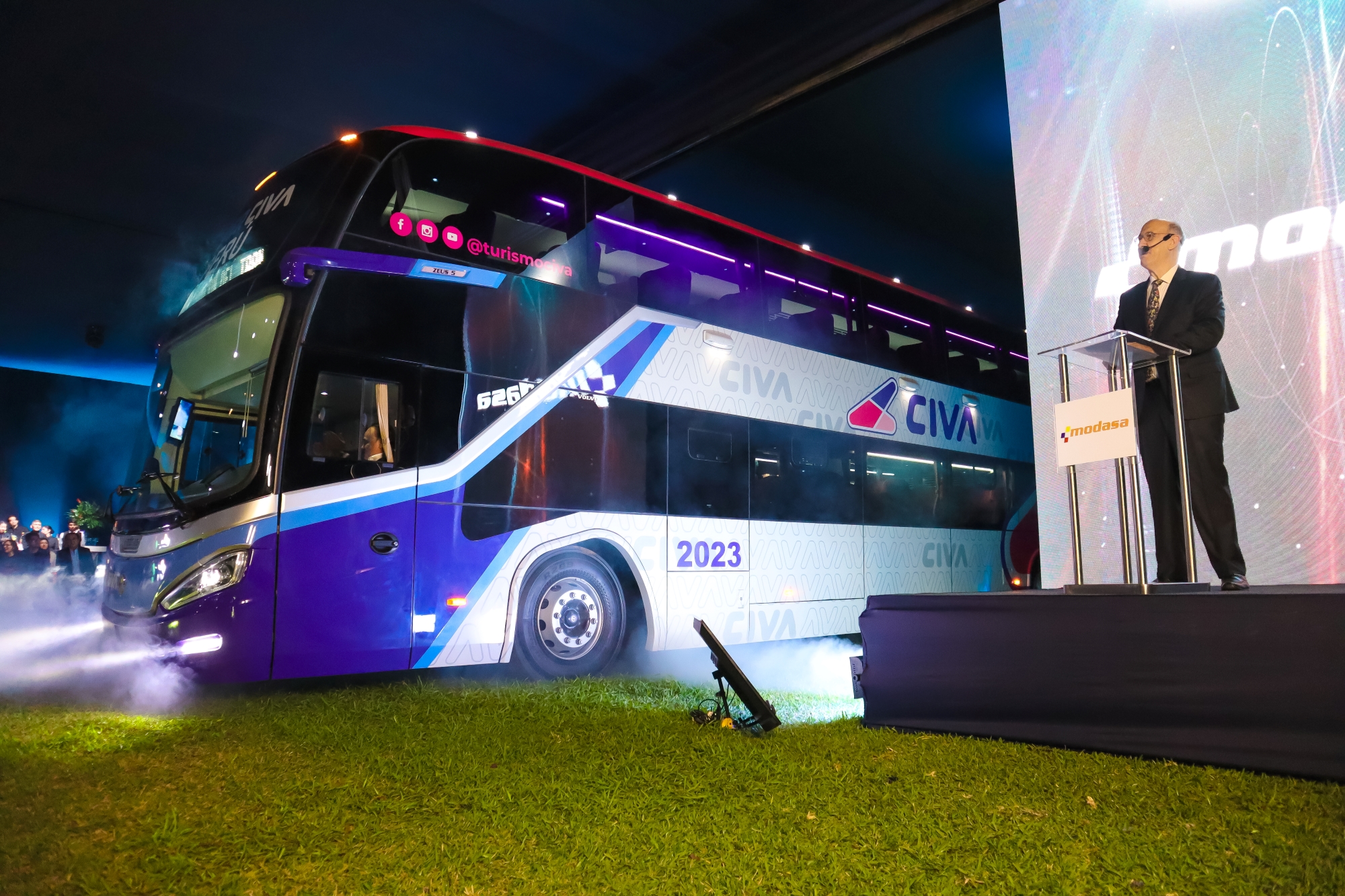 Modasa presentó nuevo modelo de bus Zeus 5 al mercado latinoamericano - Energiminas