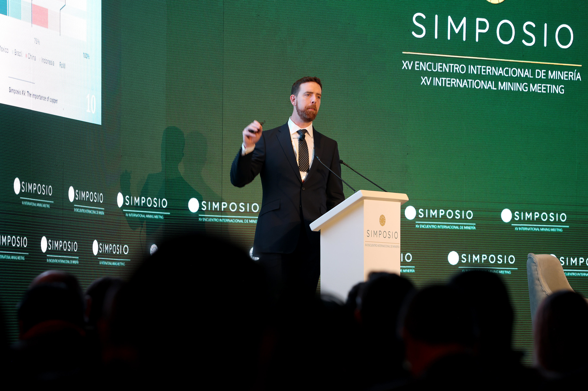 Simon Morris, de CRU: Se estima una demanda adicional de más de 9 millones de toneladas de cobre ...